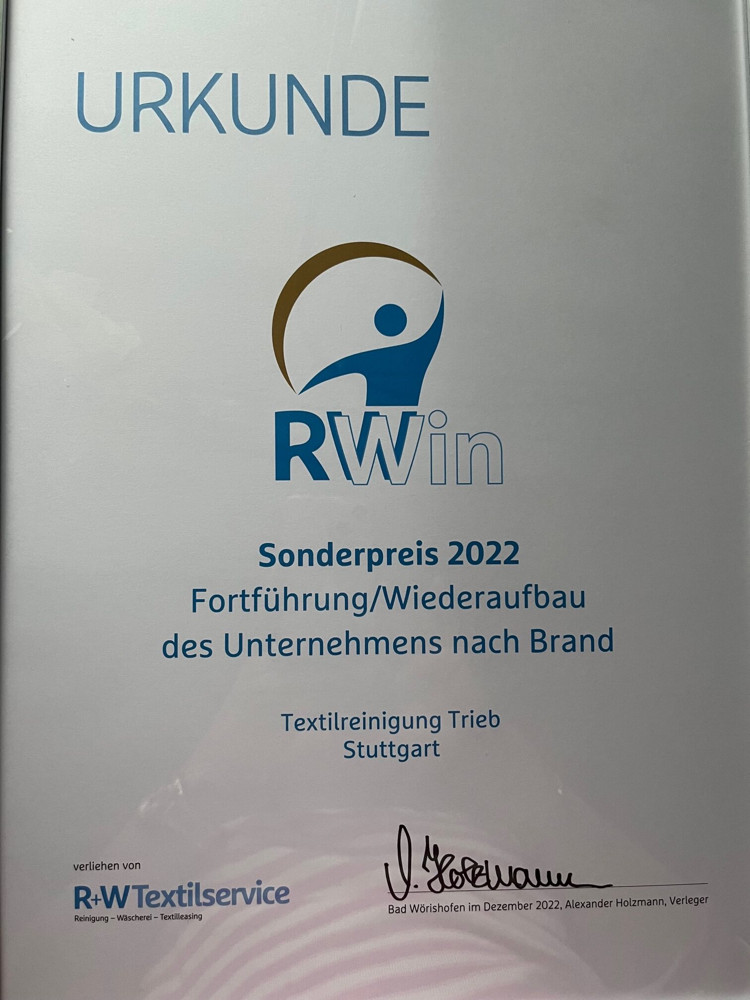 Sonderpreis für den Wiederaufbau | Textilreinigung Trieb